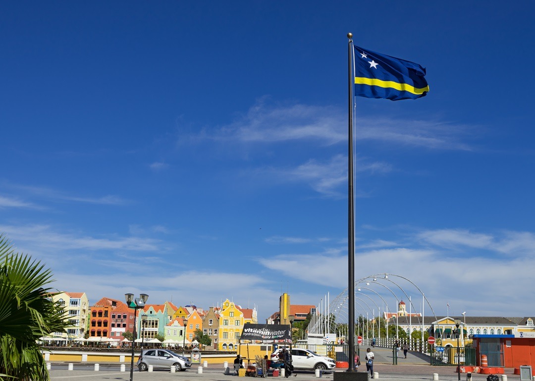 How to Do Offshore Banking in Curacao? Tips You Need to Know
