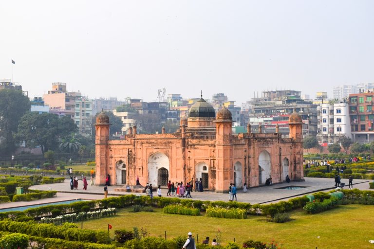 How to Use Free Zones for Overseas Banking in Bangladesh